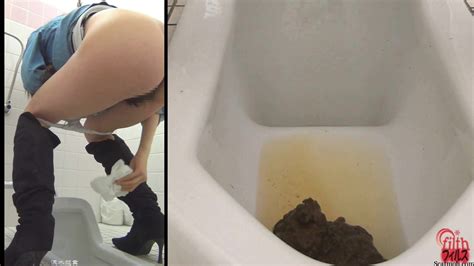 Superb Close Up High Defenition View Of Women Pooping