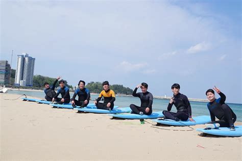 양양서핑 서프러프 죽도해변 😁 친구들끼리 서핑여행 🙌 유쾌한 남자손님들께서 찾아주신 서프러프 😁 강습내내 분위기가 즐거운 시간이었습니다 ️ 다음번에 진정한 서핑1등을