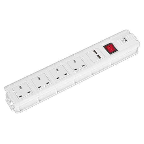 Shop Sealey Extension Cable 3m 4 X 230v 2 X Usb Sockets White Tools And Machining Sockets