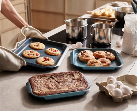Nest™ Bake 3 Piece Blue Baking Tray Set Joseph Joseph Uk