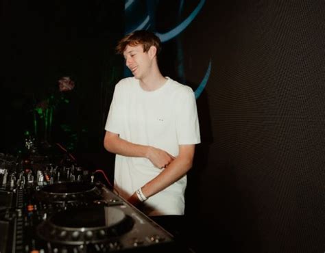 Jasper Verhulst Als Dj Hide N Seek In Finale Dj Contest Mnm Dendermonde Hln Be