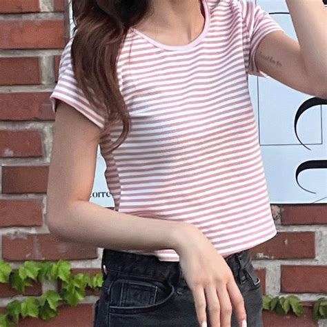 핏보장 최저가 좋은퀄리티 유즈 U넥 단가라 크롭 티셔츠 에이블리