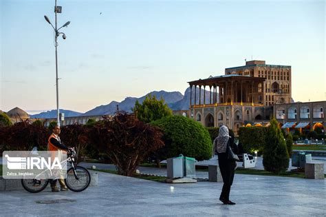 ایرنا میدان امام اصفهان در روزهای طرح فاصله گذاری اجتماعی