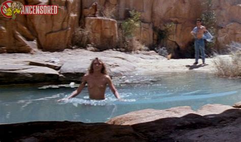 Nikki Coghill Nude Pics Página 1