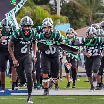 Miami Northwestern Upsets Miami Central In Top 10 Florida High School