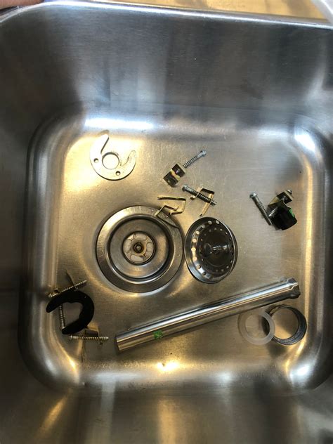 Afa Stainless 33 Kitchen Sink And Pull Down Faucet Combo Things In