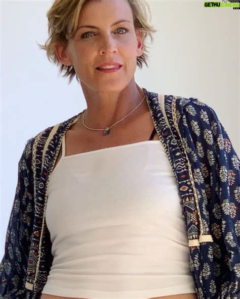 Jana Lee Hamblin Gethu Cinema