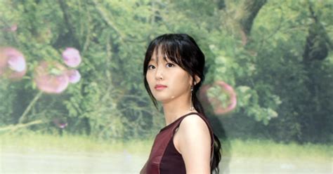 [포토엔]진기주 어마어마한 롱다리 각선미