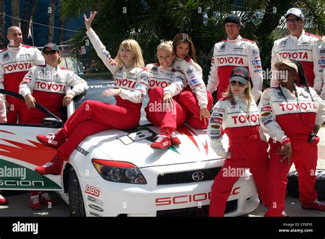Apr 13 2007 Long Beach California Usa This Years Large Group Of
