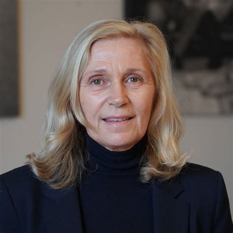 Mener For Få Langtidssykmeldte Kommer Helt Tilbake I Jobb Nrk Norge