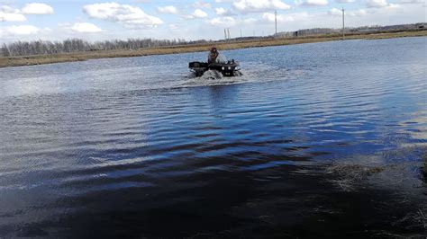Квадроцикл Росомаха в воде - YouTube