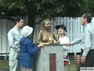 JAV Garden Statue Titty Fondle JAV XXX TUBE Japan Whores Com