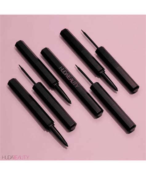 Huda Beauty Announces Launch Of First Eyeliner Product Fashion Magazine