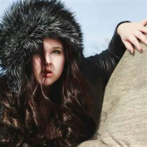 Summer Mongillo Youtube