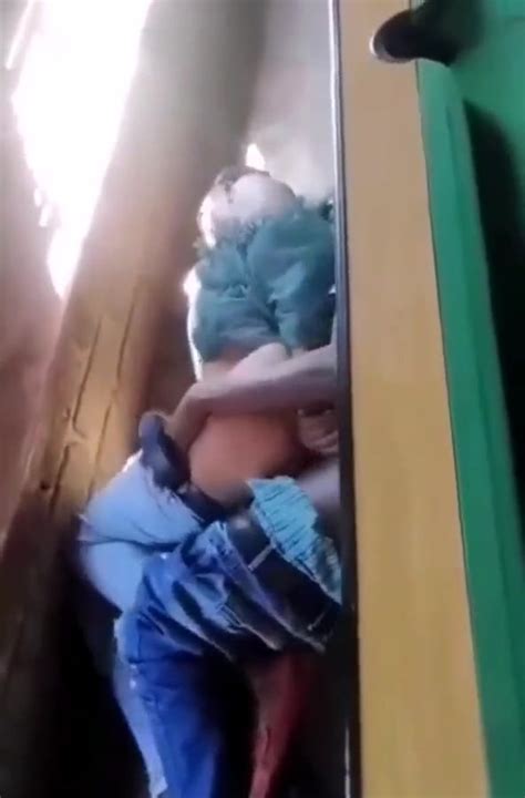 Couple Caught Having Live Sex In A Bar 12Vids Com