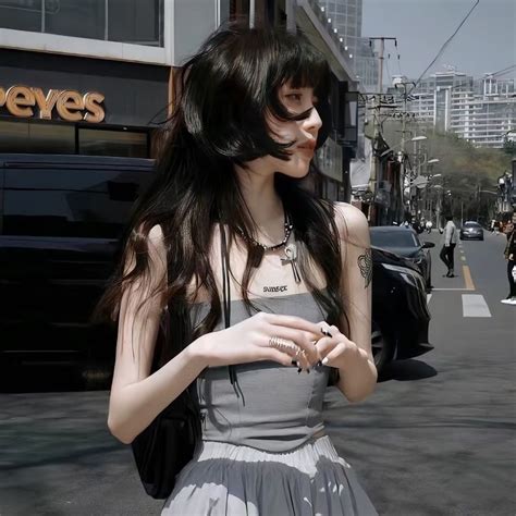 [잡담] 이런 머리는 무슨 컷이야 인스티즈 Instiz 일상 카테고리