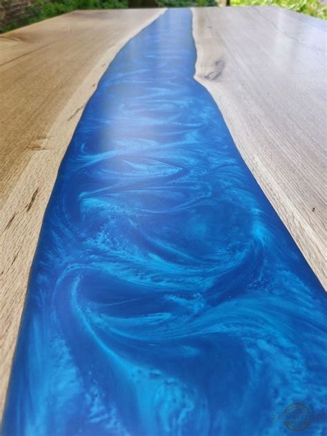 Столи з епоксидної смоли і дерева під замовлення Zenwood Ua