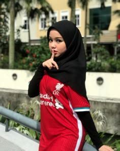 Awek Melayu Hisap Pakai Tudung Merah Sabrinatarodavies