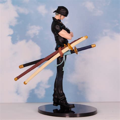 اکشن فیگور مدل انیمه وان پیس طرح زورو برترکالا