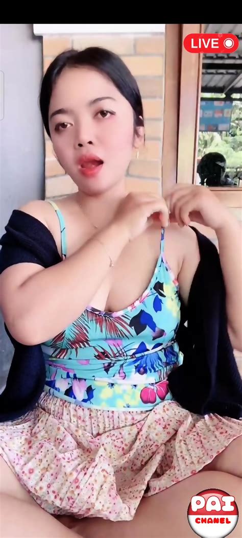 Neng Susi Live Sambil Jaga Toko Pinggir Jalan Eporner