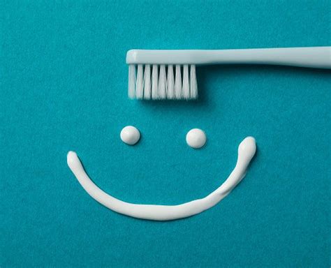 7 Useful Toothpaste Hacks That Will Ease Your Life Artofit