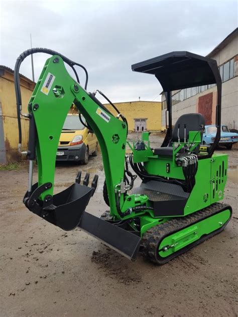 мини экскаватор Мд 4 Minidiger первый Украинский производитель Мини