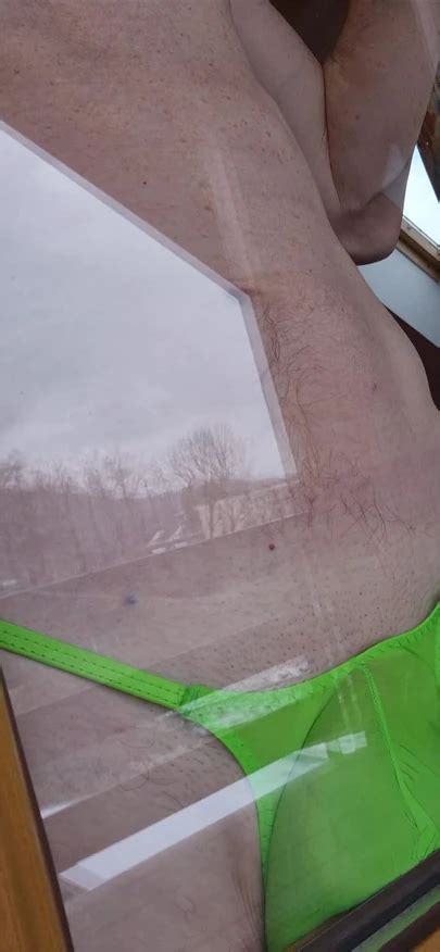 My New Soft Bulge Squashed Flat Gay Fetish Porn Feat Tastybulge