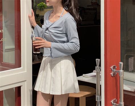 리리앤코 멜시드 스판 골지 홀터나시 꼬임 볼레로 티셔츠 세트 봄 신상 자체제작 봄룩 데일리룩 데이트룩 출근룩 오피스룩 하객룩 격식룩 러블리룩 홀터나시 스트랩 골지 꼬임