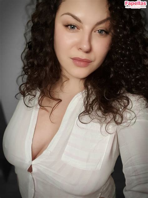 Sofia Curly Aka Curlysofia Aka Sofiaezg Nude Leaks Onlyfans Fapellas