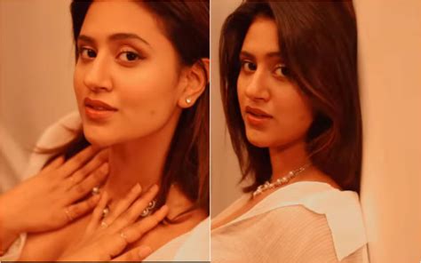 Anjali Arora Leaked Mms Kacha Badam Girl Is Posing With A Man Who Appeared With Her In Sex