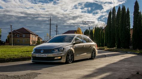 Привет ищу задние(Пневмо)подушки на поло — Volkswagen Polo Sedan, 1,6 л ...