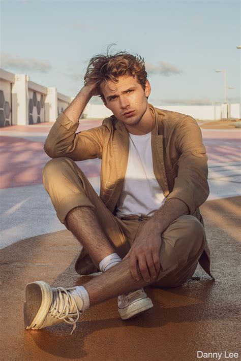 Mitchell R New View Modeling Mitchell R New View Modeling