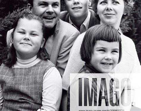 Nov 21 2011 Bob Crane With Wife Ann Terzian And Son Robert David