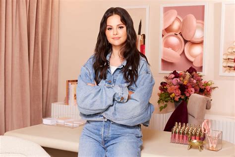 Selena Gomez Shows Off Rare Beautys Offices See Photos