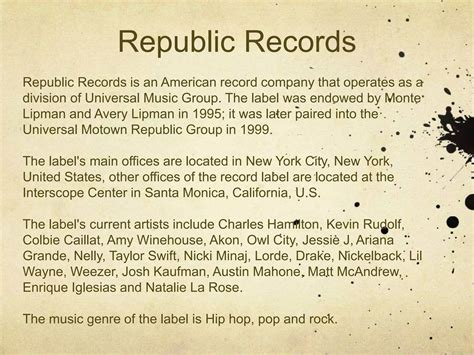 Macro Structure Three Labels Ppt