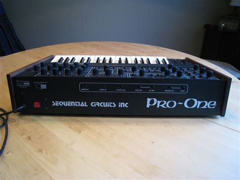 MATRIXSYNTH SEQUENTIAL CIRCUITS Pro One SN 2413