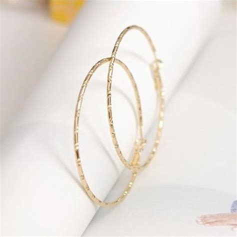 Köp Örhängen Stora Ringar I Guld 6 Cm Fyndiq