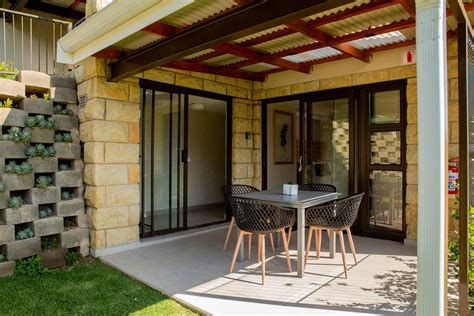 Glen Eagles - 3 units sleeping up to 10 guests | Clarens Exclusive