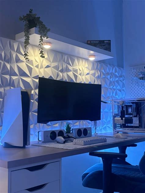 Ps5 Pc White Setup In 2025 Zimmer Einrichten Jugendzimmer Gamer Zimmer 1 Zimmer Wohnung