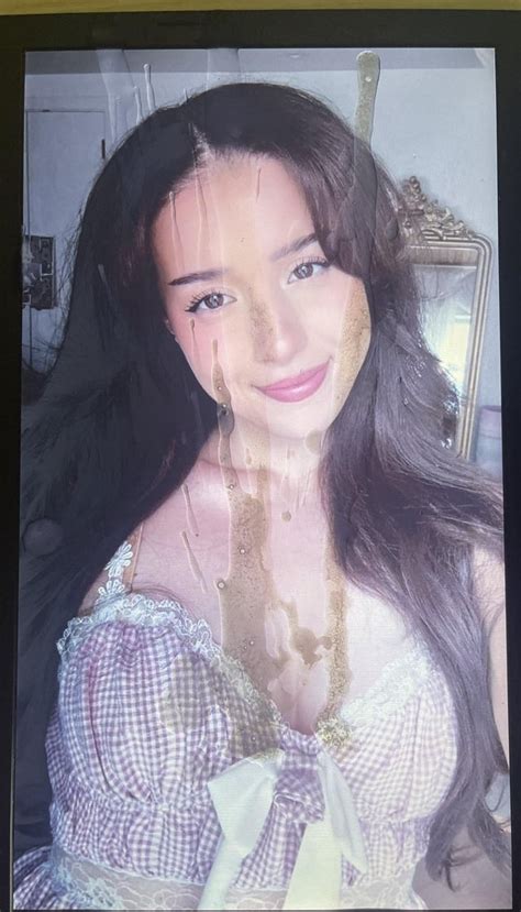 Need A Hung Bud To Walk In On Me Fingering My Bussy For These Celebs Or