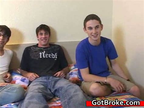 Amazing Broke Guys Threesome And Hardcore Boyfriendtv Com