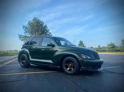 Chrysler Pt Cruiser Restomod Mit 57 Hemi V8 Triebwerk