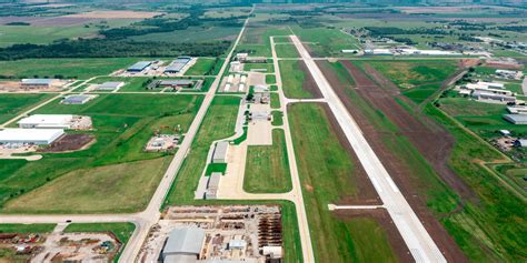 Oklahoma Airport Finishes Runway Rebuild Aviation International News