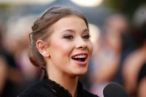 Bindi Irwin So Many Aussie Stars So Little Time See All The Images From The 2015 Aacta