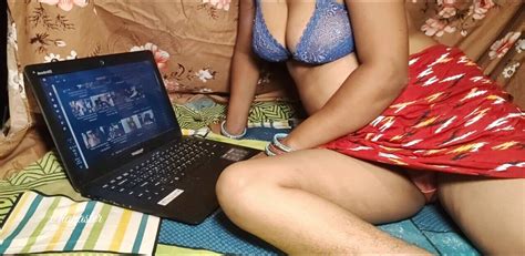 Sister In Law Was Checking B F In Computer Brother In Law Saw The Opportunity To Fuck Sister In