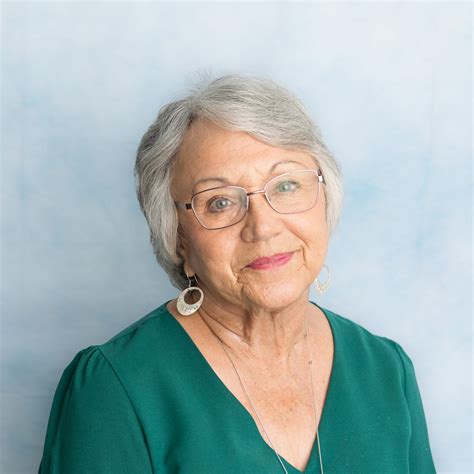 Gail Summerss Instagram Twitter And Facebook On Idcrawl