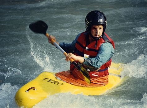 Difference Between Kayak And Canoe