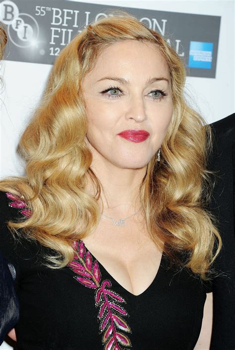 마돈나 W E 런던 시사회 해외 연예가 소식 네모판