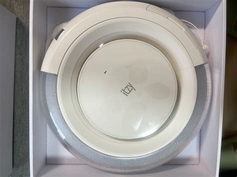 Itzy Light Ring Audio Other Audio Equipment On Carousell