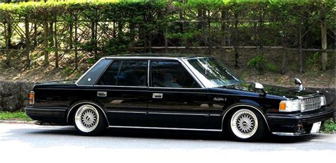 Toyota Crown S110 - amazing photo gallery, some information and ...
